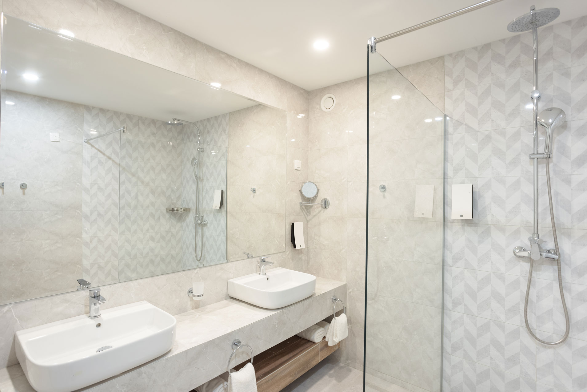 Accommodations | Azul Beach Resort Montenegro | Karisma Hotels ...