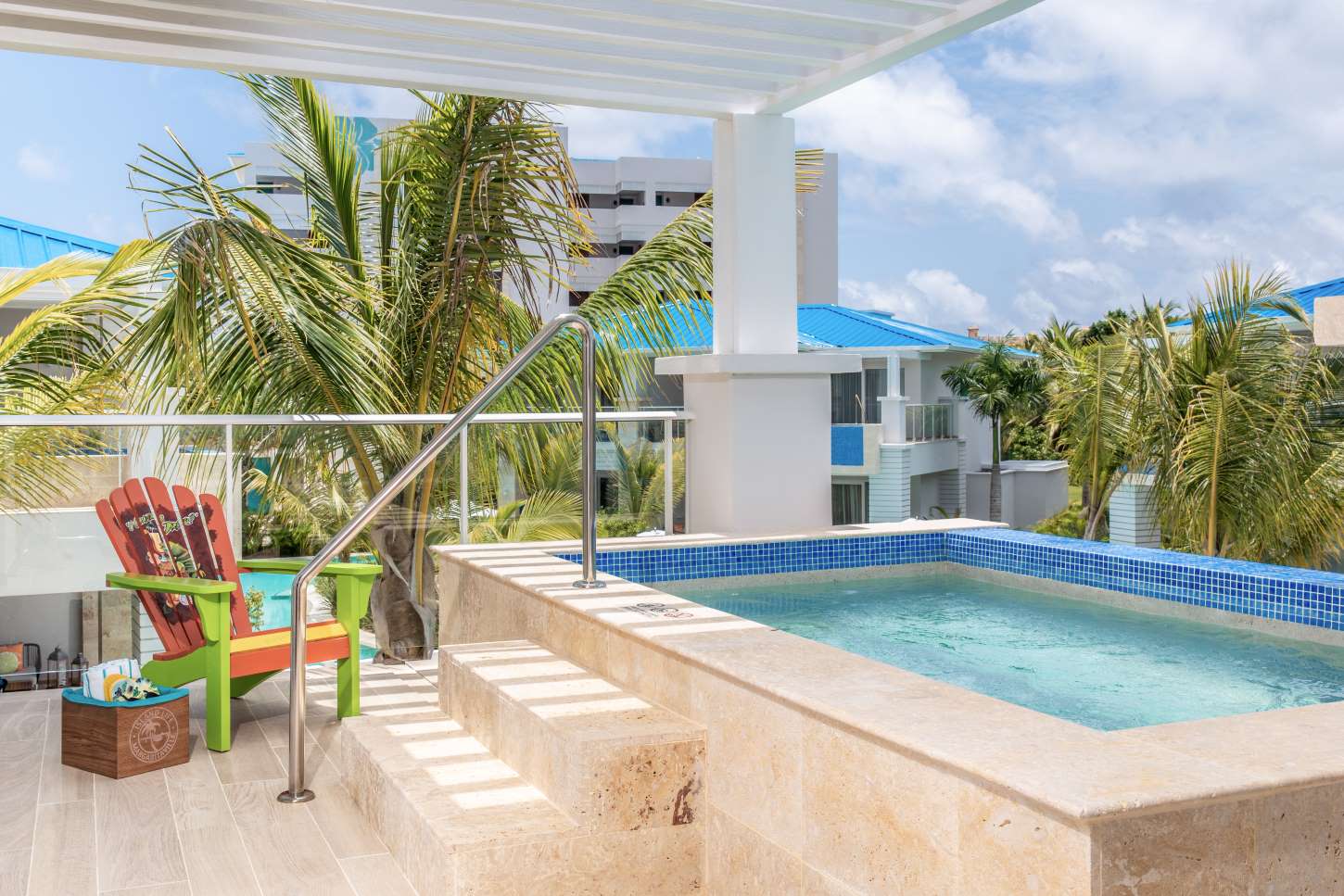 Accommodations | Margaritaville Island Reserve Cap Cana - Hammock (Solo ...