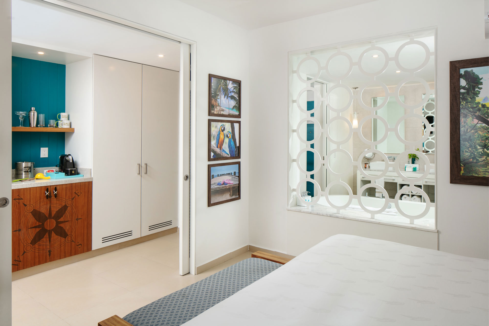 Accommodations | Margaritaville Island Reserve Riviera Cancún | Karisma ...