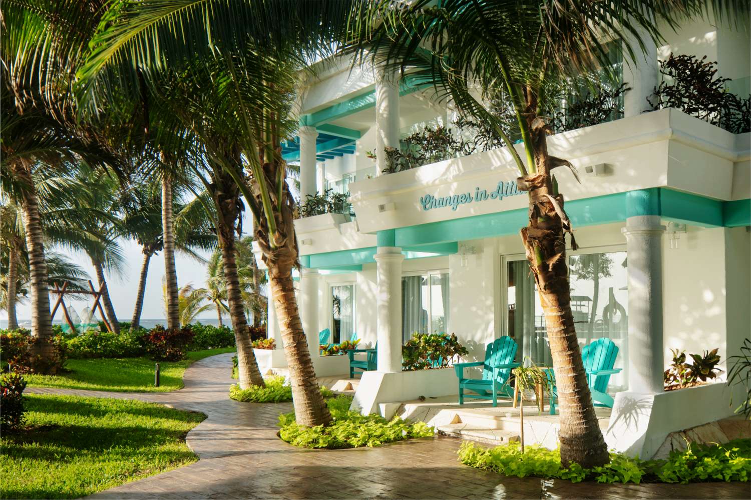Accommodations | Margaritaville Island Reserve Riviera Cancún | Karisma ...