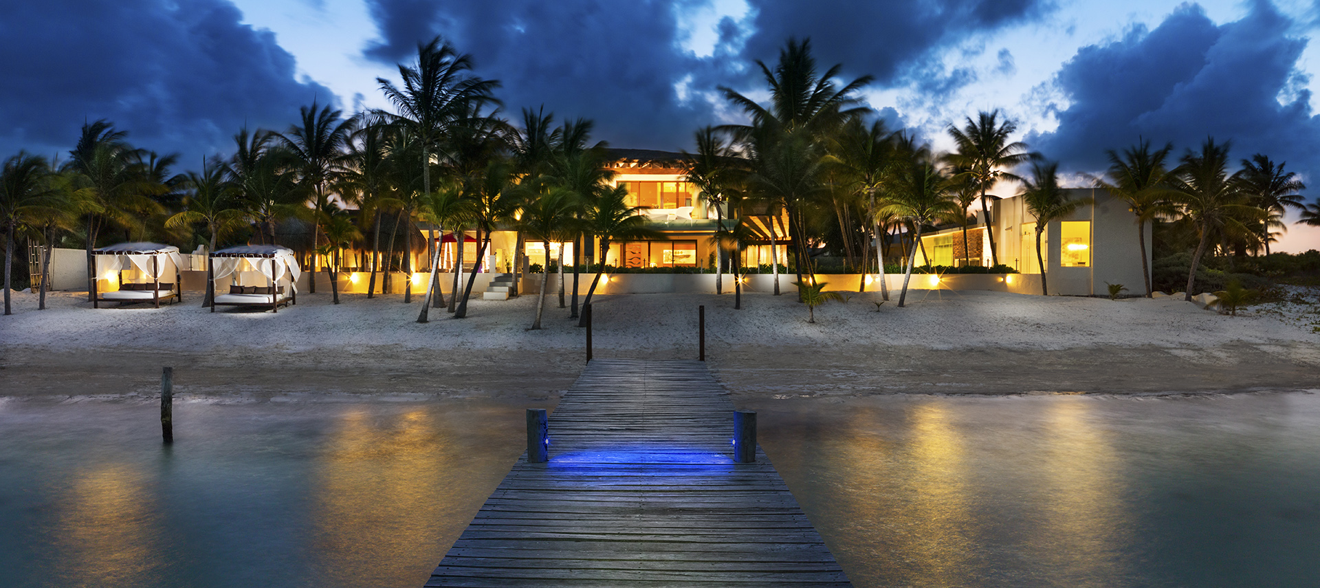 Accommodations | Azul Villa Esmeralda | Karisma Hotels & Resorts ...